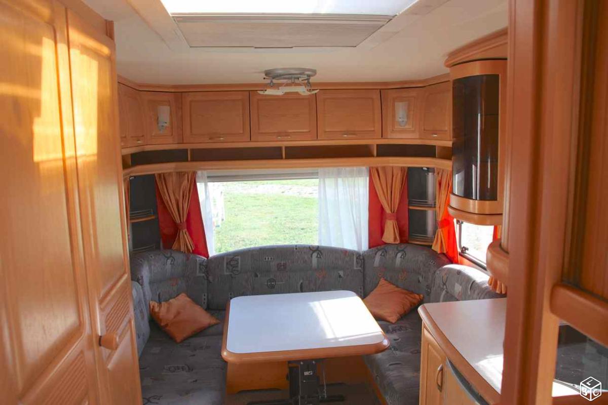 3e039252c728cc77619ac216a546d7227252fb56 - Caravane occasion